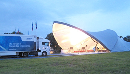 Corporate Marquee Hire | Silver Stage Event Structures